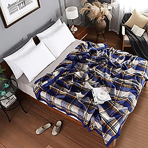 YOUR MOON Pure Wool Blanket Throw Queen Size 100% Australian Natural Wool Bed Blanket, Washable Wool Blanket Throw, Hypoallergenic- Non-Itchy Or Scratchy Fabric (Blue, 90 * 90)