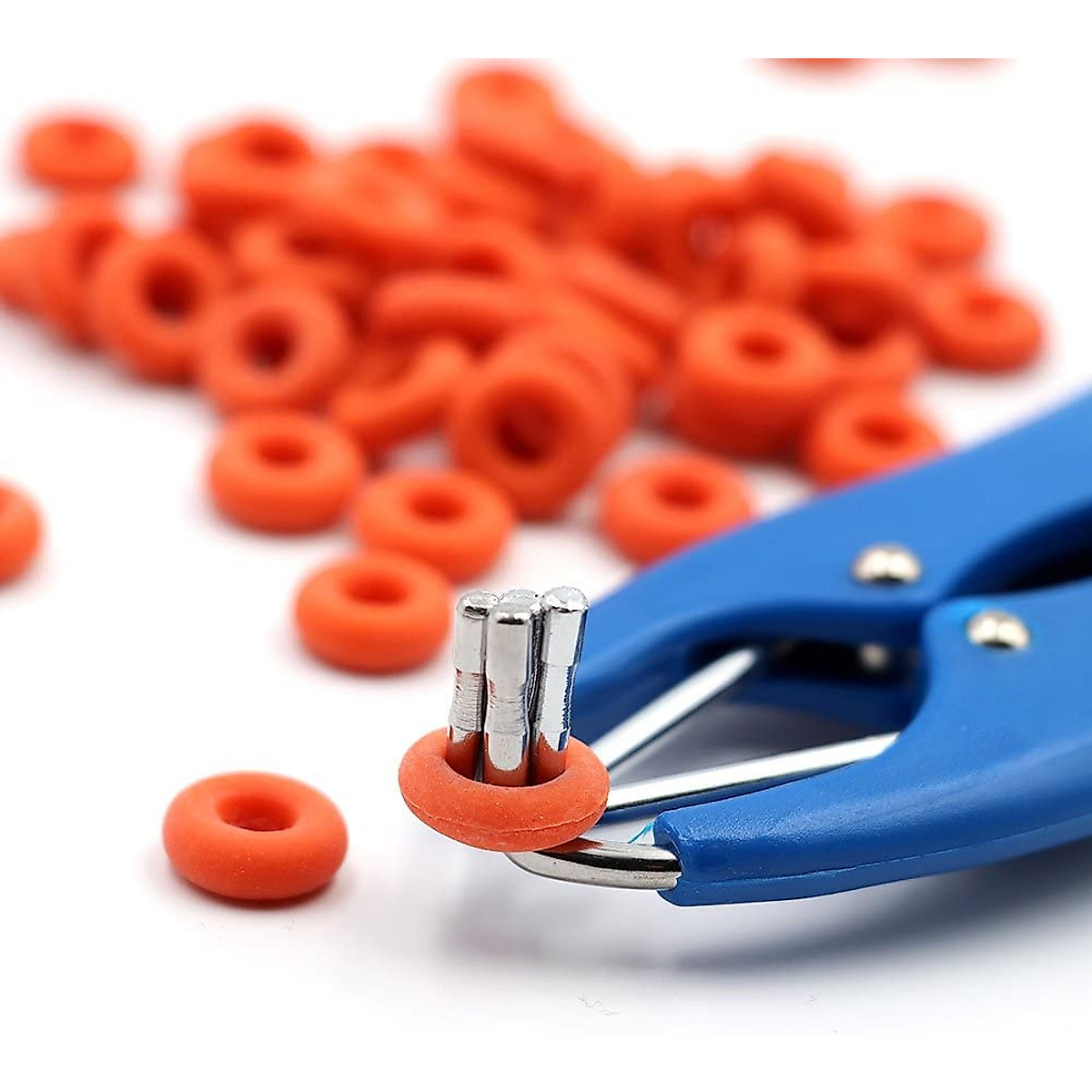 RANCH CHOICE Castration Bander Castration Tool (with 100pcs Bands, Blue Orange and Green Color)