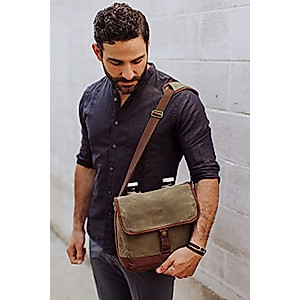 LEGACY - a Picnic Time brand Insulated Double Glass Growler Tote, Beer Gifts for Men, Waxed Canvas Tote Bag Water Bottle Carrier, (Khaki Green with Brown Accents)