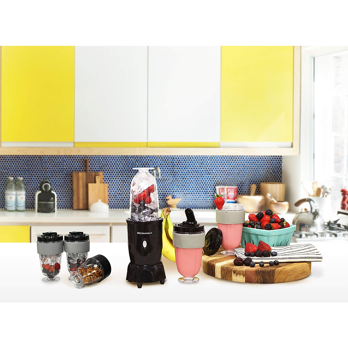 Elite Gourmet EPB-1800 17-Piece Personal Drink Mixer Blender, Sports Blender 16 Oz capacity, Includes Chopping and Blending Blade, Drink Lids and Extra Cups