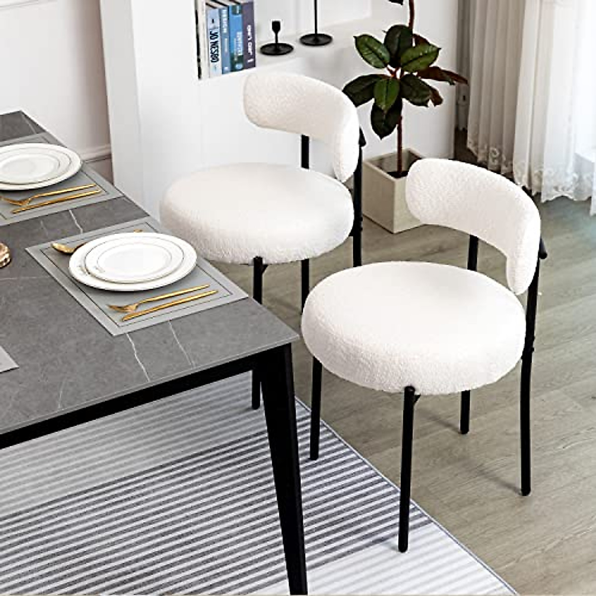 DYHOME White Dining Chairs Set of 2, Mid-Century Modern Dining Chairs, Kitchen Dining Room Chairs, Curved Backrest Round Upholstered Boucle Dining Chair with Black Metal Legs