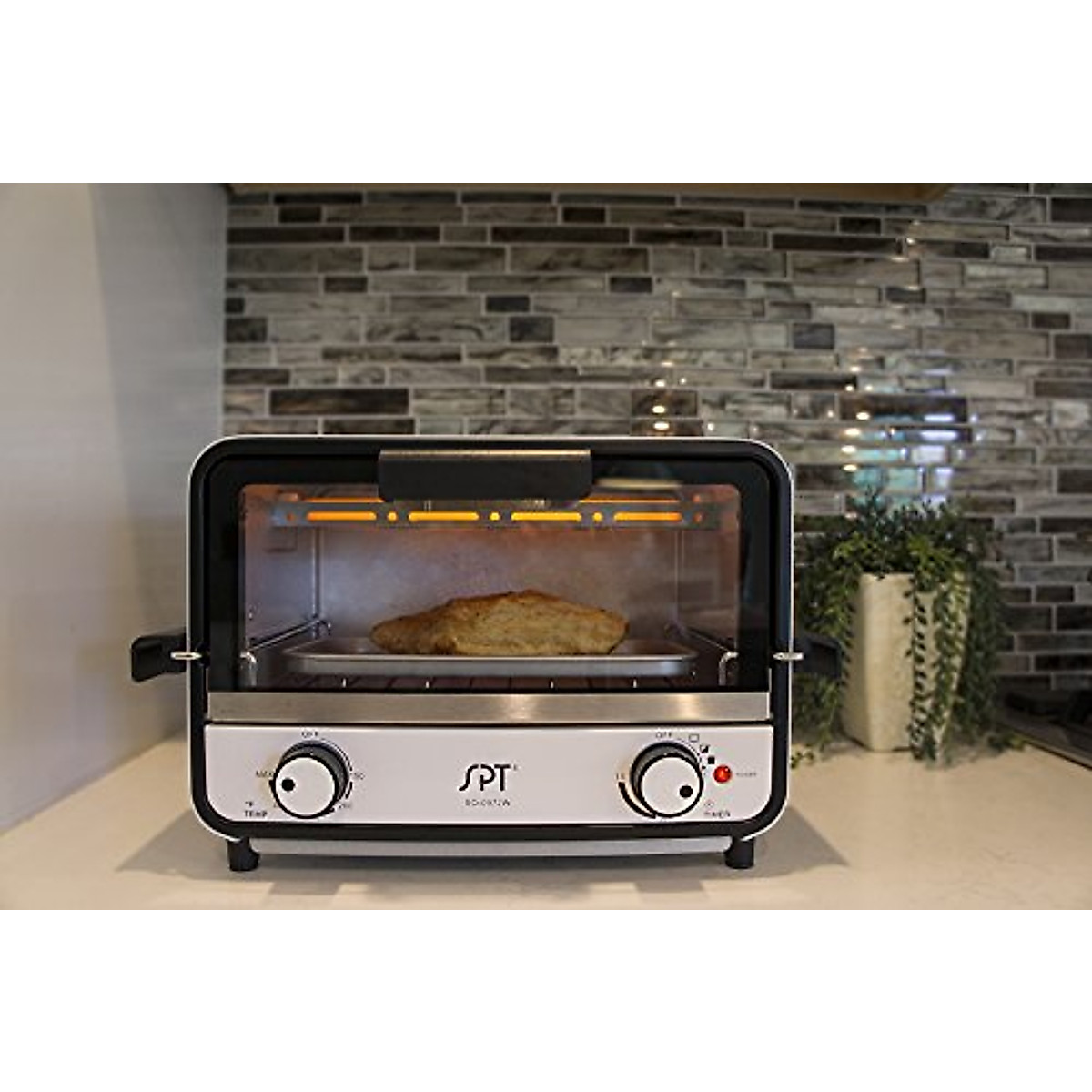 SPT SO-0972WB: Easy Grasp 2-Slice Countertop Toaster Oven,WHITE,9 liters capacity