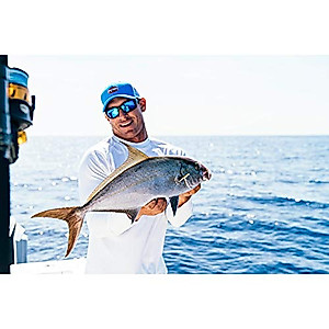 PENN Spinfisher VI Spinning Inshore Fishing Reel, HT-100 Front Drag, Max of 20lb | 9.0kg, Made with an All-Metal Reel Body and Spool Design, 4500, Black Gold