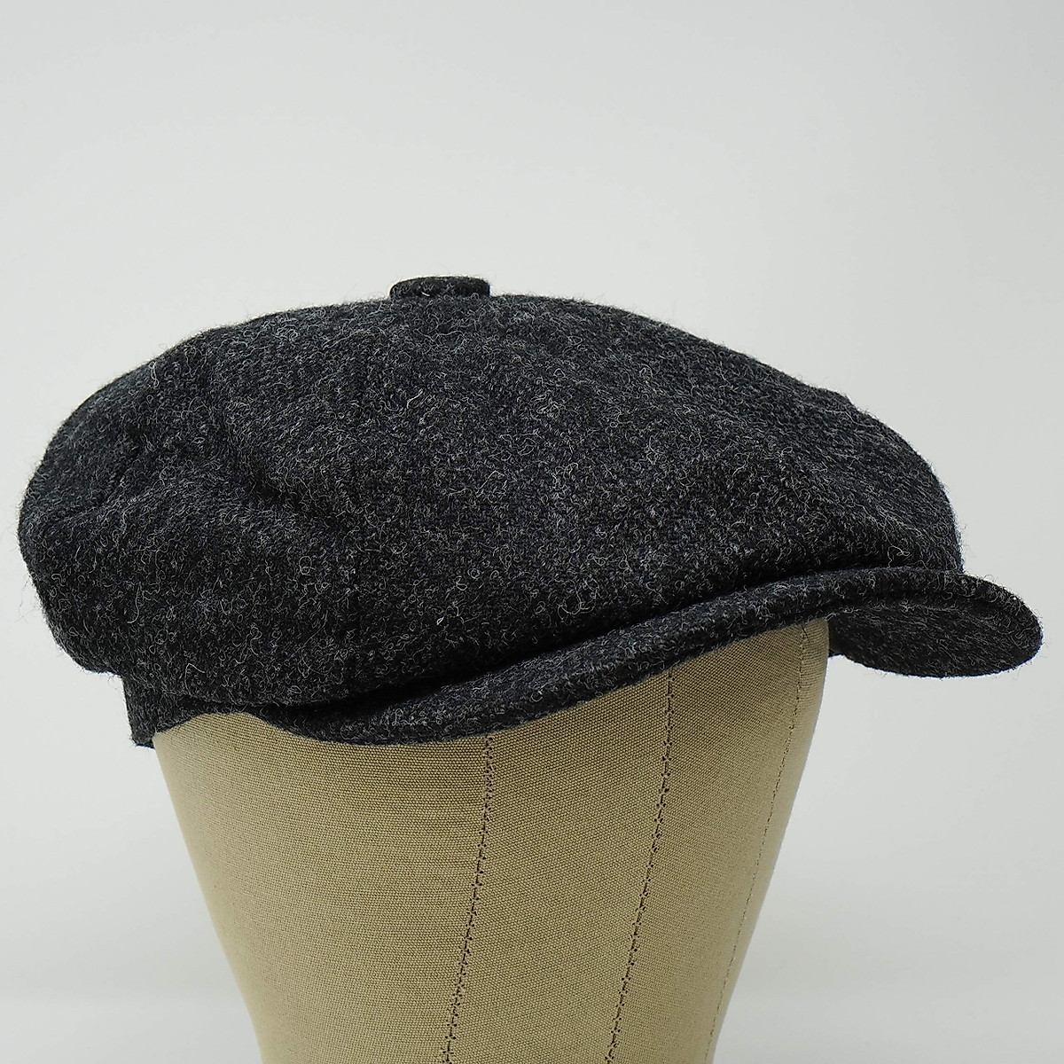 Borges & Scott Lomond Newsboy Cap - 100% Handwoven Wool - Harris Tweed - Water Resistant - Midnight - 60cm