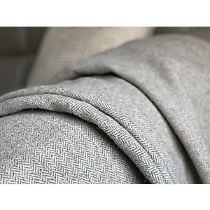 Eikei Wool Throw Blanket Geo Herringbone Pattern Oversized Couch Throw Blanket Fringe Trim Soft Merino Woolen Afghan Minimalist Style Lightweight Machine Washable (Mocha, 55Wx78L)