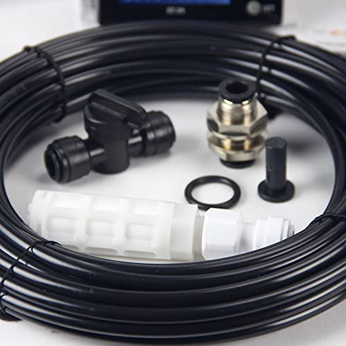 MistKing MKAMS5-125-300 5th Generation Advanced Misting System for Patio, Greenhouse, or Terrarium Cooling with Small Reservoir Filter