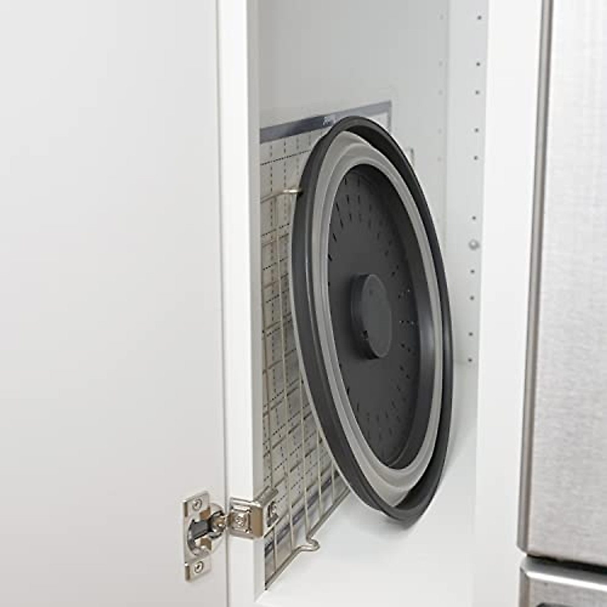 Tovolo 47006-200 Set of Three Collapsible Microwave, Lid for Reheating Food, Meal Prep Gadget, No Mess Folding Plate Cover Kitchen Tool, Set of 3, Charcoal, 3 Count