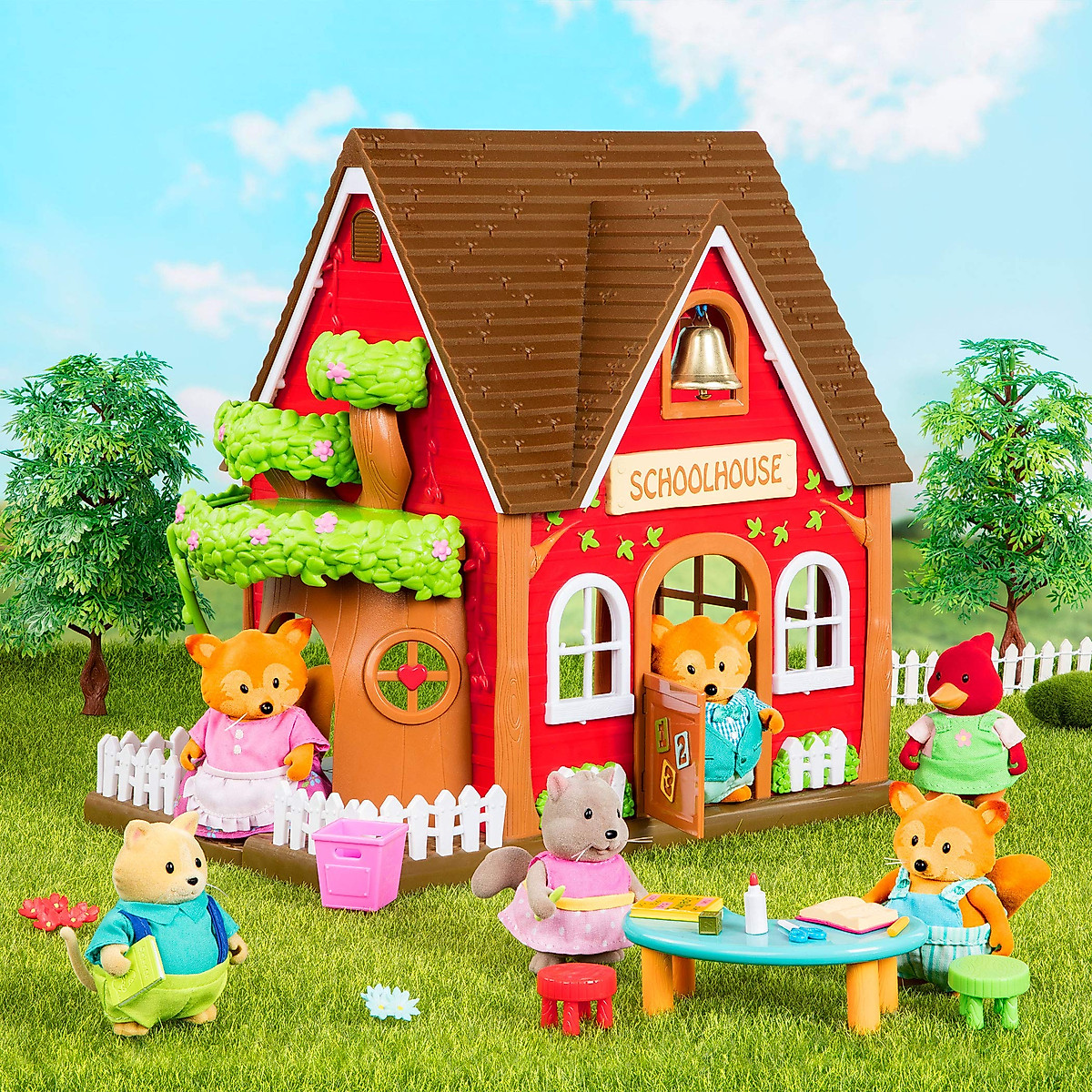 Li’l Woodzeez Woodland Schoolhouse – 16pc Playset with Toy Owl Figurine and Accessories – Collectible Toys for Pretend Play – Gifts for 3 Year Old