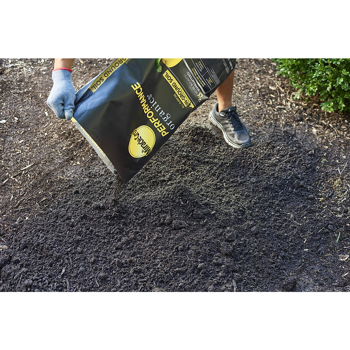 Miracle-Gro Performance Organics All Purpose In-Ground Soil - Organic and Natural Ingredients, Soil for Vegetables, Flowers and Herbs, Feeds for up to 3 Months, 1.3 cu. ft.