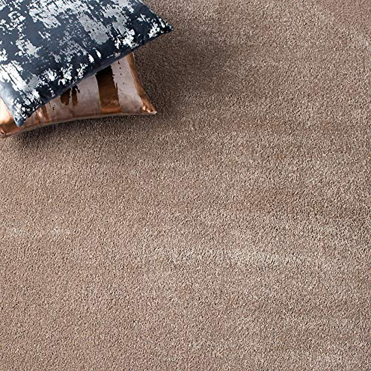 SAFAVIEH Plain and Solid Collection 8' x 10' Taupe PNS320 Non-Shedding Living Room Bedroom Dining Home Office Area Rug