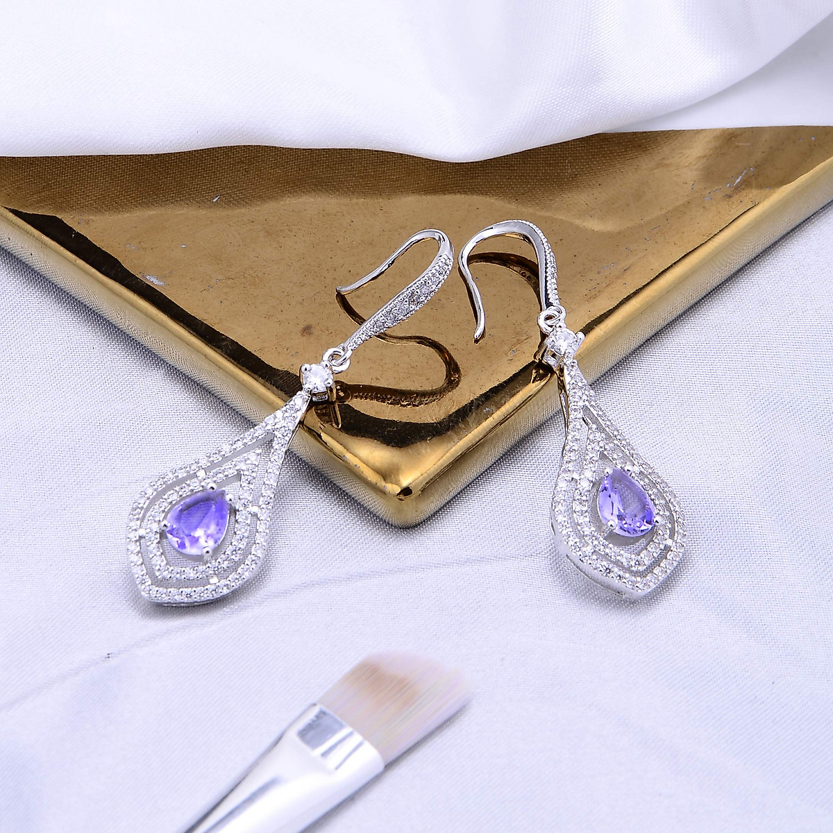 Amethyst Dangle Earrings for Women - Long Silver Teardrop Purple Crystal Cubic Zirconia CZ Chandelier Drop Earrings for Wedding Party Prom Bridal Earring for Bride Bridesmaids Birthstone Jewelry