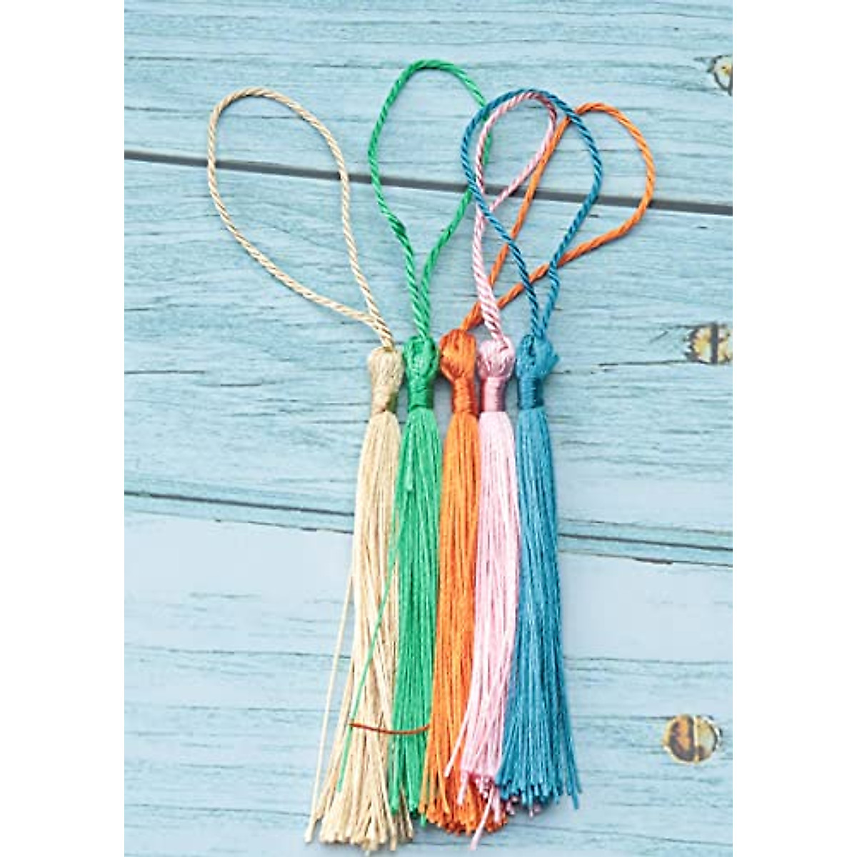 Sowaka 5 Sheets Bookmark Sleeves with 5 Pcs Colorful Tassels Plastic Clear Book Markers Cover Holder with Hole Photo Booth Sleeve for DIY Crafting Christmas Valentine’s Day Parties Supplies (20 X 5.8)