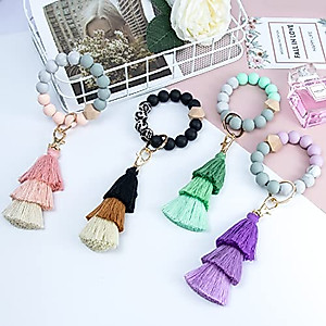 Bisanzoya Silicone Key Ring Bracelet, Car Keychain Beaded Wristlet Tassel for Women