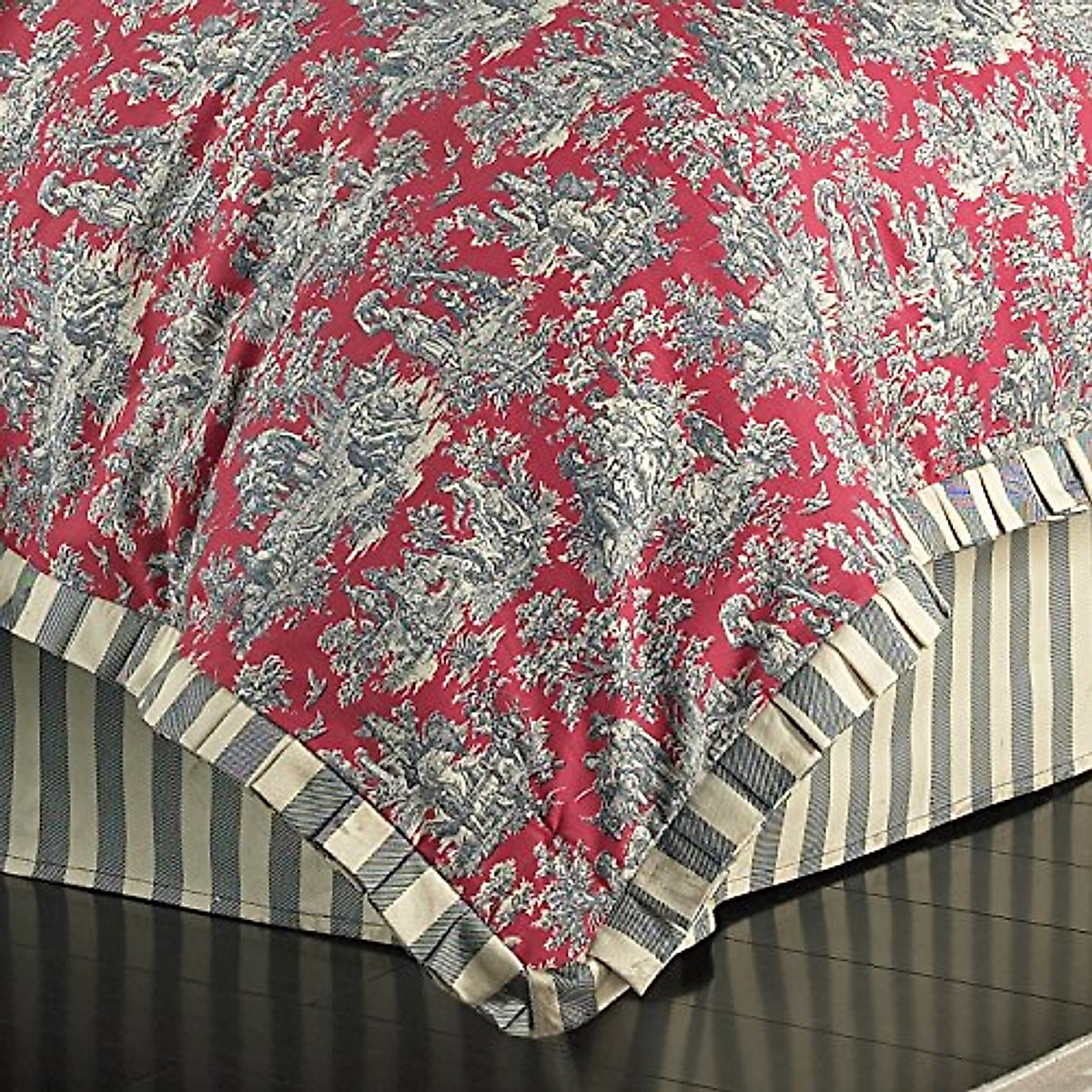 Waverly Sanctuary Rose Modern Farmhouse Floral 4-Piece Reversible Comforter Set, Queen, Heritage Blue