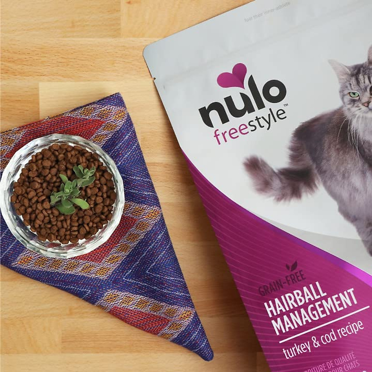 Nulo Freestyle Cat & Kitten Food, For Hairball Management, Premium Grain-Free Dry Small Bite Kibble, All Natural Animal Protein Recipe with BC30 Probiotic for Digestive Health Support