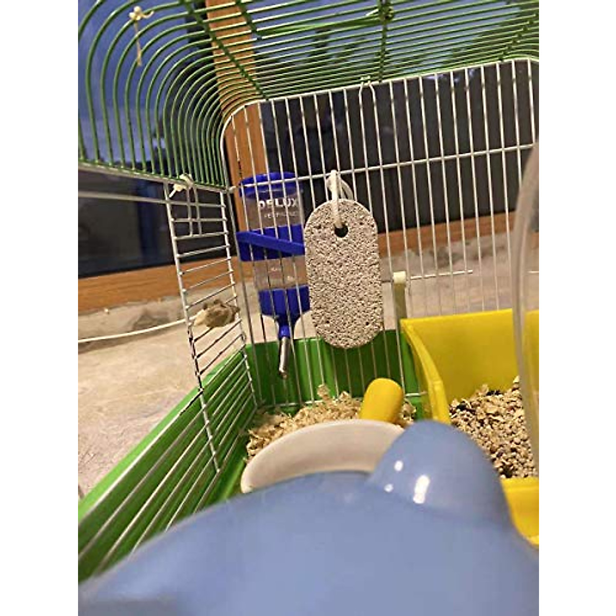 Toukeroue Hamster Chew Stones, 6 Pack Natural Volcano Lava Block Hamster Teeth Grinding Stones, Small Animal Teeth Molar Grinding Toys for Guinea Pig Hamster Rabbit Chinchilla Bird Parrot