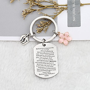 MYOSPARK New Mommy Keychain Pregnancy Announcement Keychain You're Going To Be a Mommy Keychain Mommy To Be Gift (Mommy Before DKC)