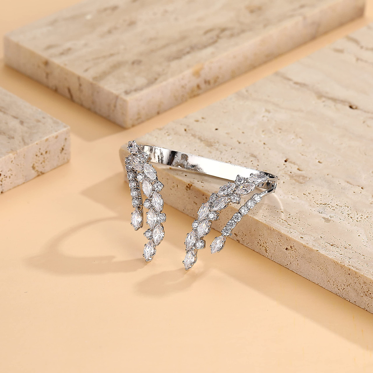 Aprilery Three-Finger Statement Ring Palm for Women, Fashion CZ Crystal Adjustable Rings Cocktail Open Multiple Ring Leaf Wedding Party Prom Accessory Jewelry Gifts for Her (Style 5)