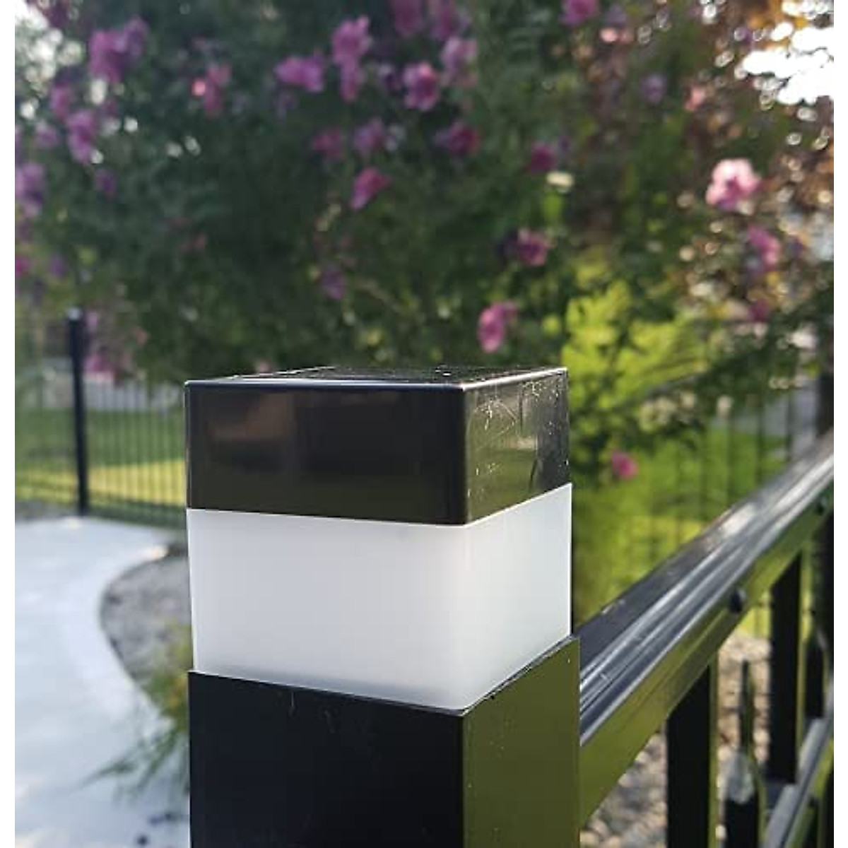 OUYANGL Solar LED 2In x 2In(5cm x 5cm) Fence Post Cap for Wrought Iron and Aluminum or Garden, Solar Fence Lights White Light - 8 Pack