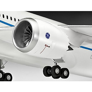 Revell of Germany 1/144 Boeing 787 Dreamliner