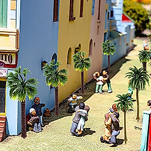 Darovly 30Pcs Palm Model Trees 1.97-3.54 inch (5-9cm) Green Palm Train Model Trees Diorama Scenery for Miniature Landscape Model Train Railways Building Decoration