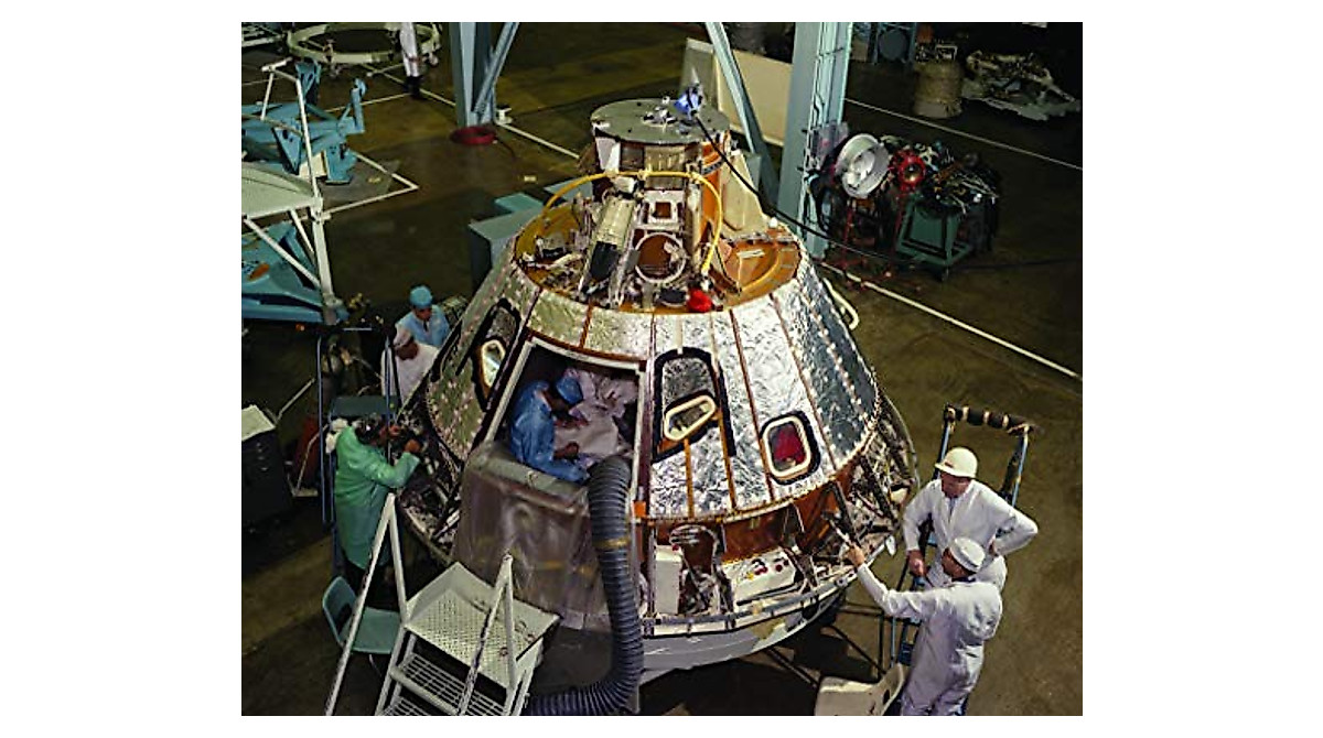 NASA Moon Missions Manual: Apollo 12-17 Engineering Insight