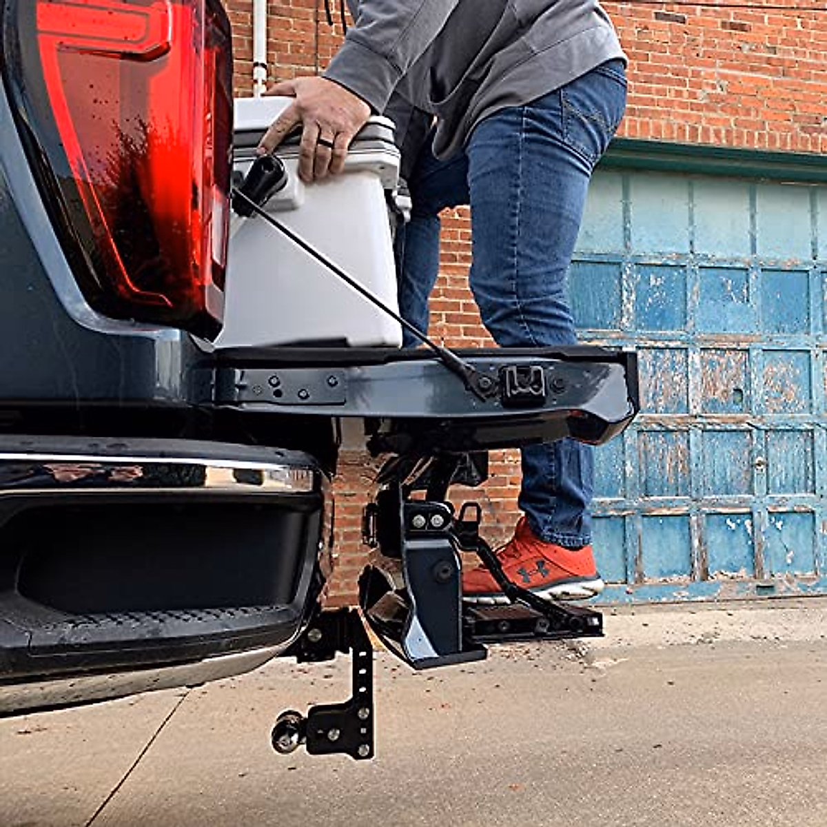 B&W Trailer Hitches B&W MultiPro Tow & Stow - Fits 2.5" Receiver, Tri-Ball (1-7/8" x 2" x 2-5/16")