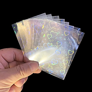 Black Lotus 100pcs/Lot Sweet Heart Shaped Laser Flashing Card Sleeves Trading Kpop Photo Cards Sleeve Shield Magic Card Protector Holographic Foil Protective Cover fit YGO (61x88mm), Clear, 10X7X2cm