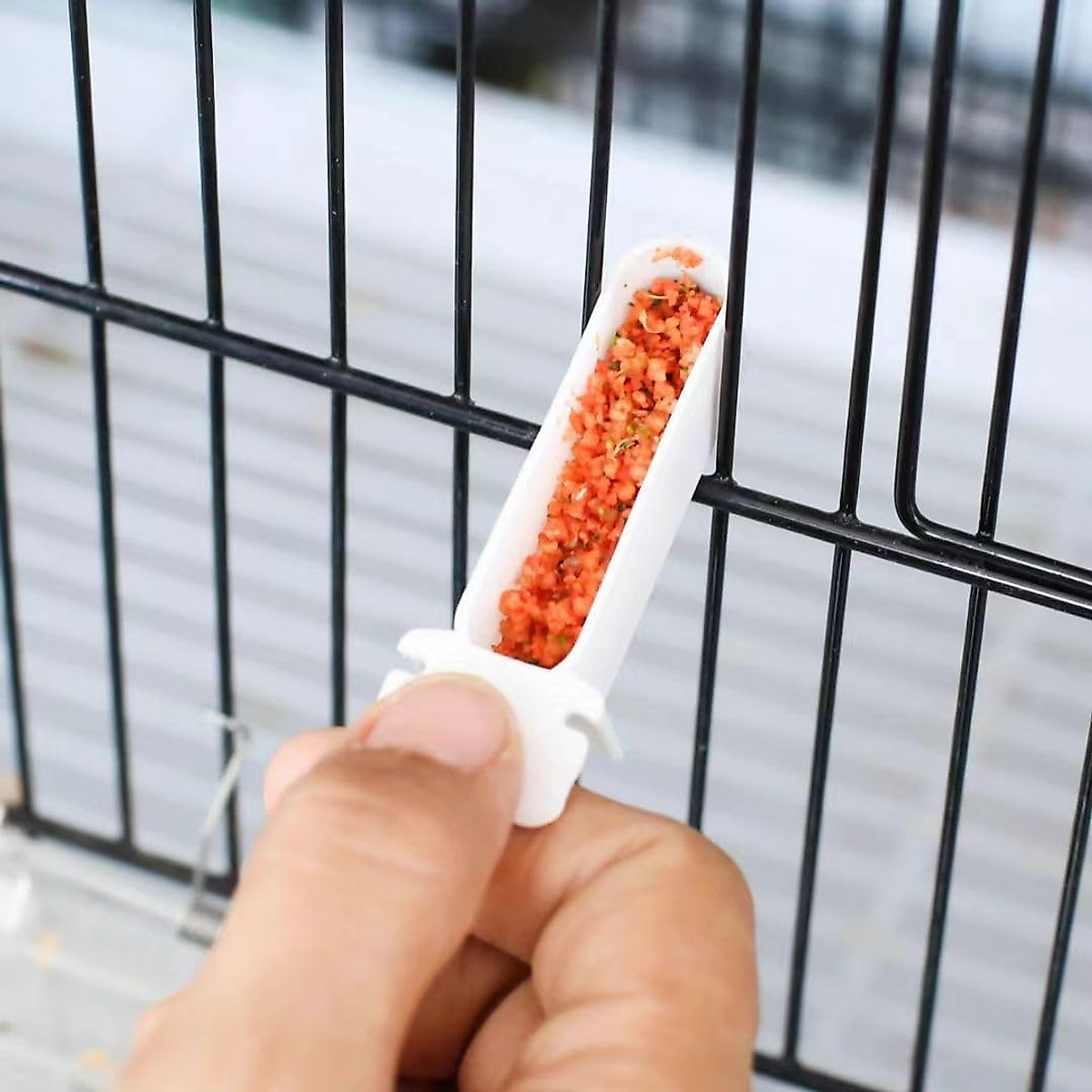 10Pcs White Small Bird Plastic Food Cup, Hanging Food Feeding Box Convenient Hanging Seed Water Feeder for Parrot Canary Finch Small Size Bird Feeding and Watering Supplies