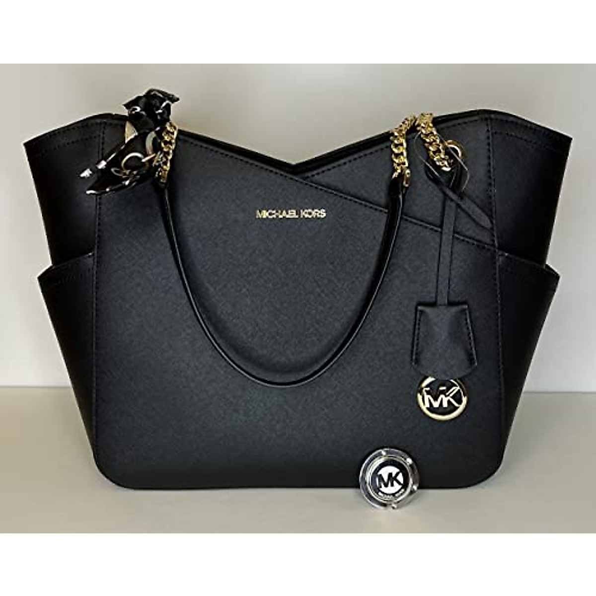 Michael Kors Women's Jet Set Travel Large Chain Shoulder Bag (Large, Black/Gold)