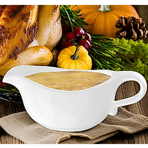 RONDURE Large White Gravy Boat - 19 oz Capacity, Microwave and Dishwasher Compatible