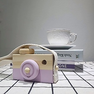Cynzia Baby Toy Wooden Mini Camera Toy, Kid Cute Mini Sharpe Toy Neck Hanging Photographed Props for Toddlers Children Kids' Room Hanging Decor Gift (Purple)