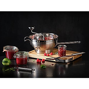 Rösle Stainless Steel Food Mill with Handle and 2 Grinding Disc Sieves