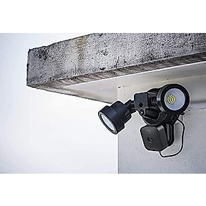 Wasserstein 3-in-1 Wired Floodlight, Charger and Mount Compatible with Blink Outdoor & Blink XT2/XT Camera - 2000 Lumens Powerful Floodlight (Black) (Blink Camera NOT Included)