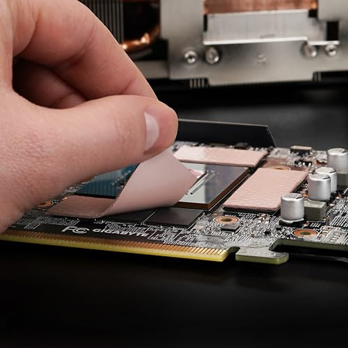 Thermal Grizzly - Minus Pad 8 (120x20x1,5mm) - Self-Adhesive Cooling Conductive Thermal Pad - Elastic and Adaptable Silicone Thermopad CPU/GPU/PS4/PS5/Xbox