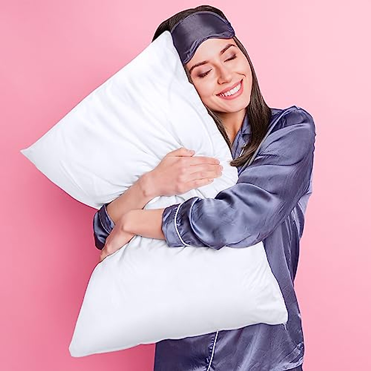 Utopia Bedding Waterproof Pillow Protector Zippered (2 Pack) Standard – Bed Bug Proof Pillow Encasement 20 x 26 Inches