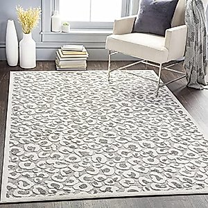 Mark&Day Animal Print Rugs, 5x7 Vossen Modern Indoor Outdoor Cheetah Leopard Cream Area Rug, Non Shedding White Blue Black Carpet for Patio, Porch, Deck, Living Room, Bedroom or Kitchen (5'3" x 7'3")