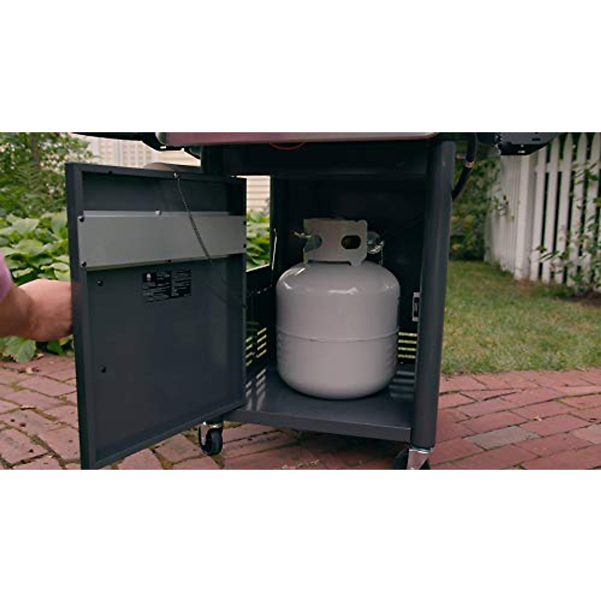 Cuisinart CGG-999 30-Inch Round Flat Top Surface 360° XL Griddle Outdoor Cooking Station