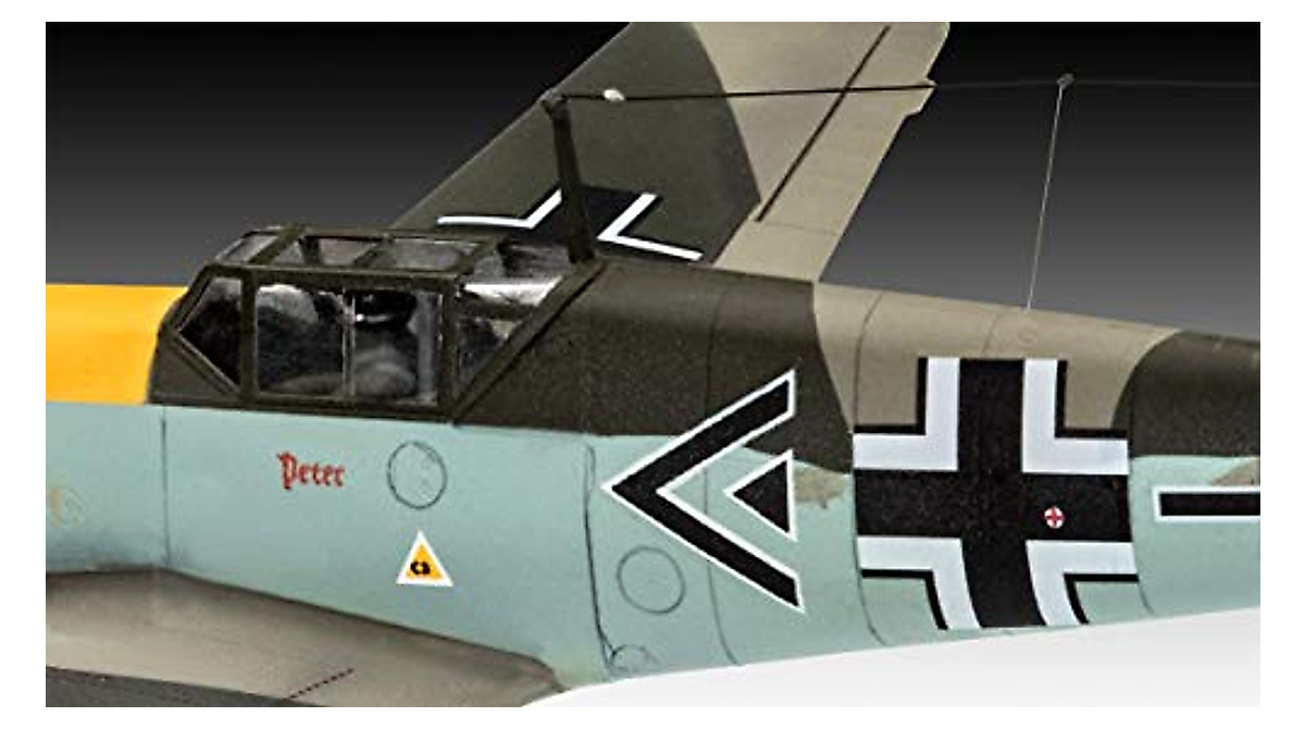 Revell Bf109 F-2 Model Kit: Detailed Plastic Aircraft