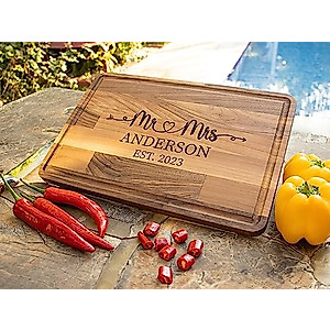 Personalized Cutting Board | Couple Cutting Board | Customized Cutting Board | Handmade Cutting Board | Couple Gift | Wedding Cutting Board | Anniversary Gift for Couple (Without Handle)