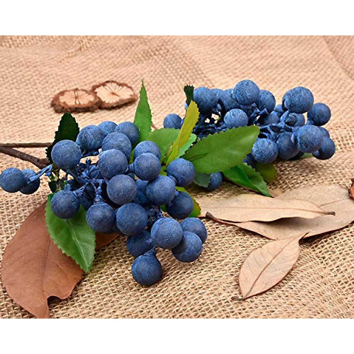 DS. DISTINCTIVE STYLE Artificial Blueberries 4 Pieces Lifelike Faux Fruit Berries Fake Flowers for Decoration (Blue)