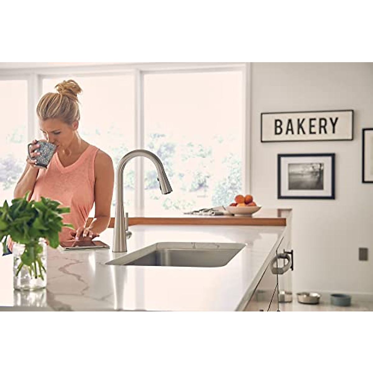 Moen Sleek Spot Resist Stainless One Handle High-Arc Pulldown Kitchen Sink Faucet with Power Boost for a Faster Clean, Kitchen Faucet with Pull Down Sprayer for Bar, RV, or Commercial, 7864SRS, X-Large