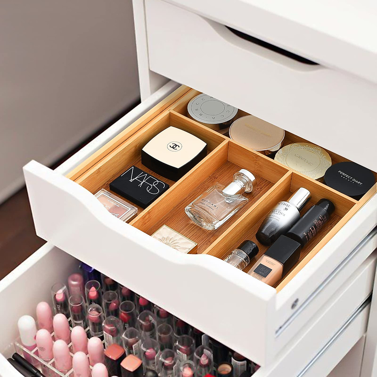 Sanduby Kitchen Drawer Organizer, Expandable Silverware Organizer and Silverware Tray for Drawer, Large Bamboo Drawer Organizer Kitchen Utensil Organizer, 13"-23" Wide Cutlery Organizer in Drawer