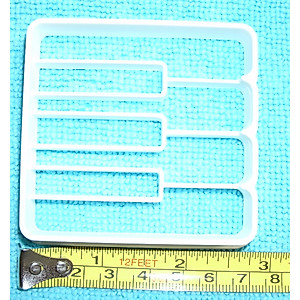 PIANO KEYBOARD STRINGED MUSICAL INSTRUMENT IVORY KEYS COOKIE CUTTER MADE IN USA PR688