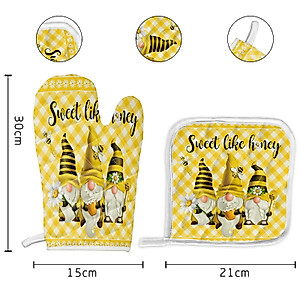 Kitchen Oven Gloves Bee Honey Gnomes Daisy Flower Oven Mitts Pot Holder Set Yellow White Buffalo Plaid Hot Pad Sets for Kitchen BBQ Cooking Baking Grilling Heat Resistance 12 x 6 inch + 8 x 8 inch