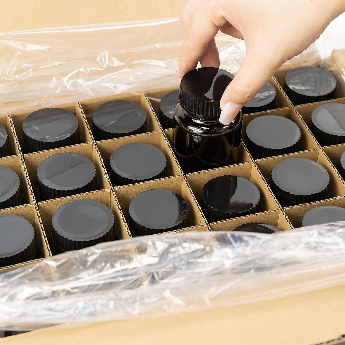 PEKYBIO Wide Mouth Packer Bottle, Amber Glass, 100 ML (3.4 OZ) Capacity with 38-400 Black Polyethylene Screw Cap Lined PE Septa, Package of 24 Units