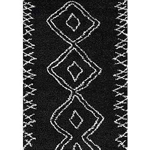Momeni Rugs Maya Collection, Ultra Thick Pile Shag Area Rug, 5'3" x 7'6", Black