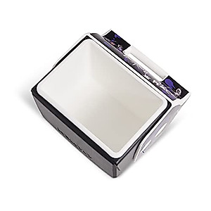 Igloo Limited Edition WWE Undertaker Little Playmate 7 Qt Cooler