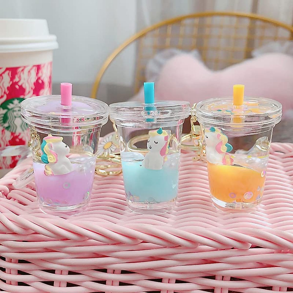 HSYHERE Girls Women Creative Beautiful Romantic Floating Unicorn Milk Tea Cup Keychain Keyrings, Moving Sand Help Relax Car Key Chain Key Ring Bag Pendant Key Holder Daisy Flower Strap Bell -Pink