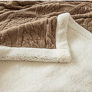 Warm Sherpa Fleece Throw Blanket Thick Throw Soft Plush Fluffy Boho Tufted Blanket for Bed Sofa Couch, Cozy Warm Velvet Fleece Throw for Winter, Camel 50''x60''